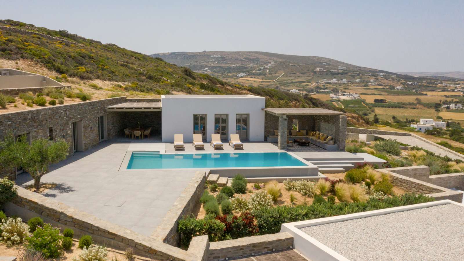 The Soft Surround - Luxury Villa Rental in Ampelas, Paros, Greece ...